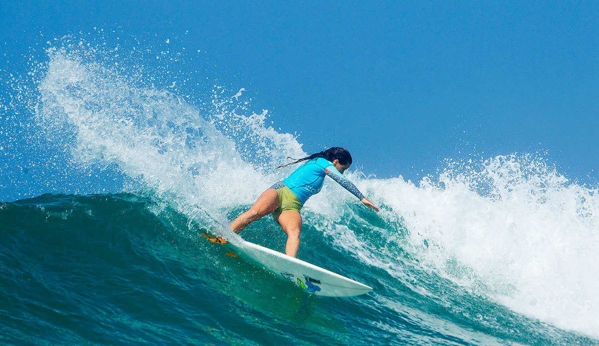 Quiksilver Pro France, Day One: C'est Magnifique! | The Inertia