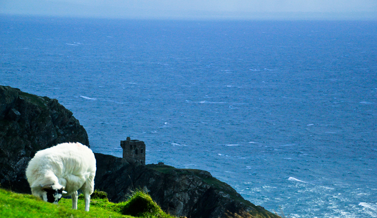 How a Surf Trip to Ireland Was Everything I'd Expected and More | The ...