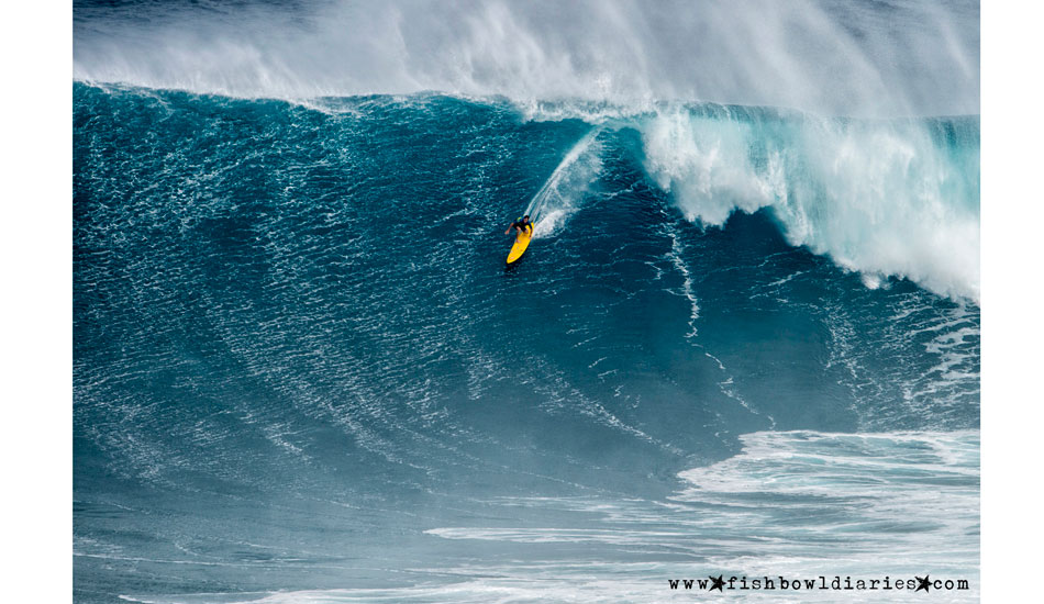 World's Best Big Wave Surfers Converge on Massive Jaws | The Inertia
