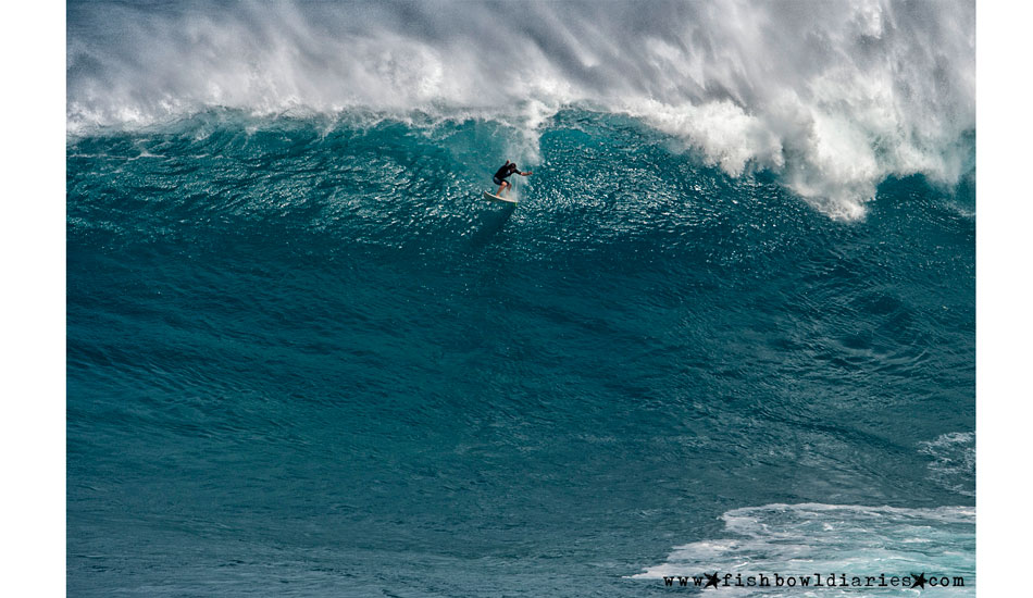 World's Best Big Wave Surfers Converge on Massive Jaws | The Inertia