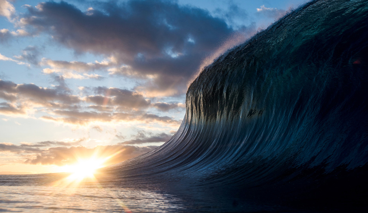 12 of the Most Beautiful Waves You’ll Ever See | The Inertia