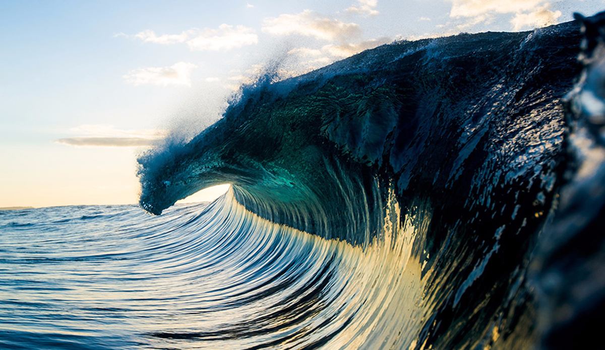 12 of the Most Beautiful Waves You’ll Ever See | The Inertia