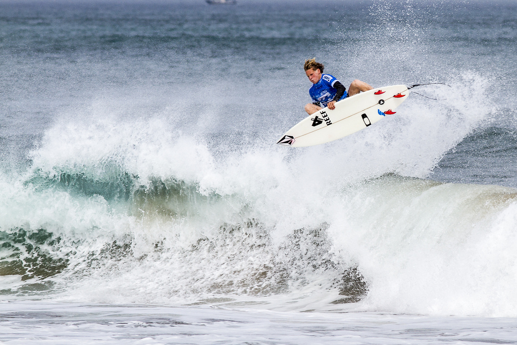 Your Travel Guide for Spain's Most Iconic Waves | The Inertia