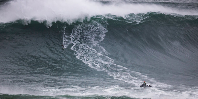 Never Before Seen Nazaré: Shots of an Historic Day | The Inertia