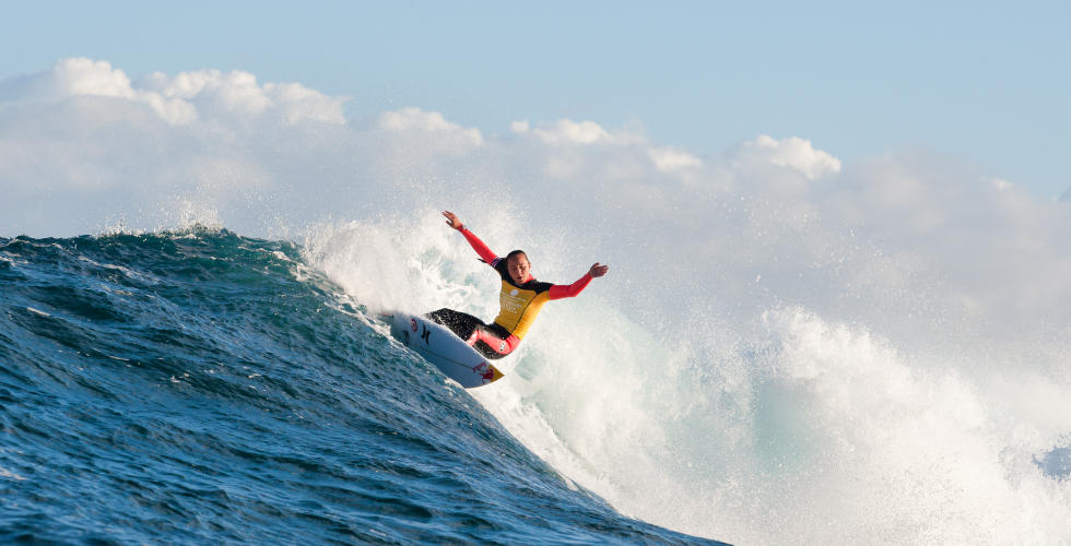 Carissa Moore Wins Margaret River Pro; Joins Gilmore Atop Rankings ...