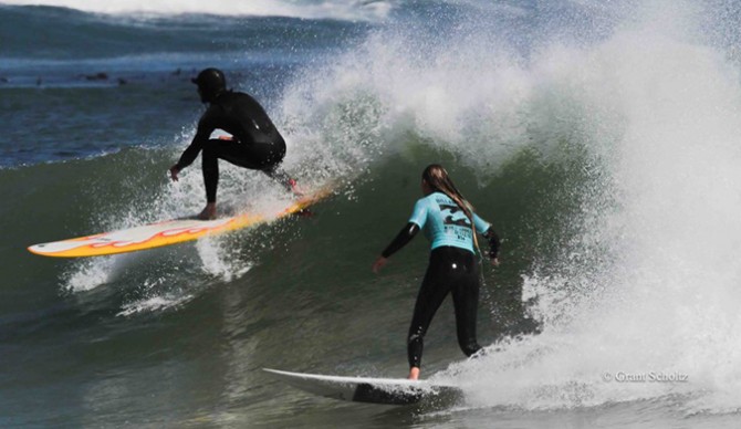 Freesurfers Snake Competitors, Including 9-Year-Olds, at Women's-Only ...