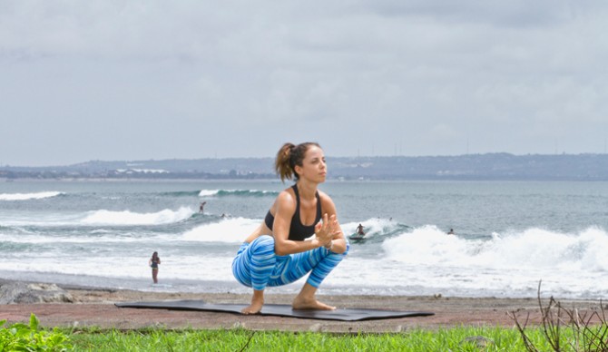 10 Best Yoga Poses for Improving Your Surfing | The Inertia