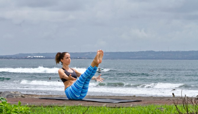 10 Best Yoga Poses for Improving Your Surfing | The Inertia