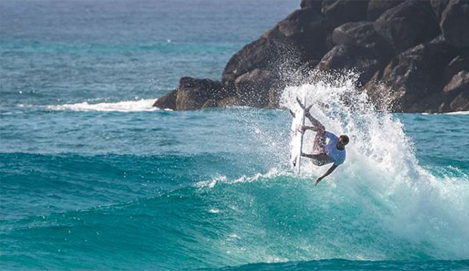 Dane Reynolds and Dusty Payne Off-Day Free Surf | The Inertia