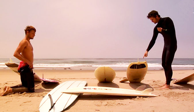 Watch Dane Reynolds and Dan Malloy Swap Boards | The Inertia
