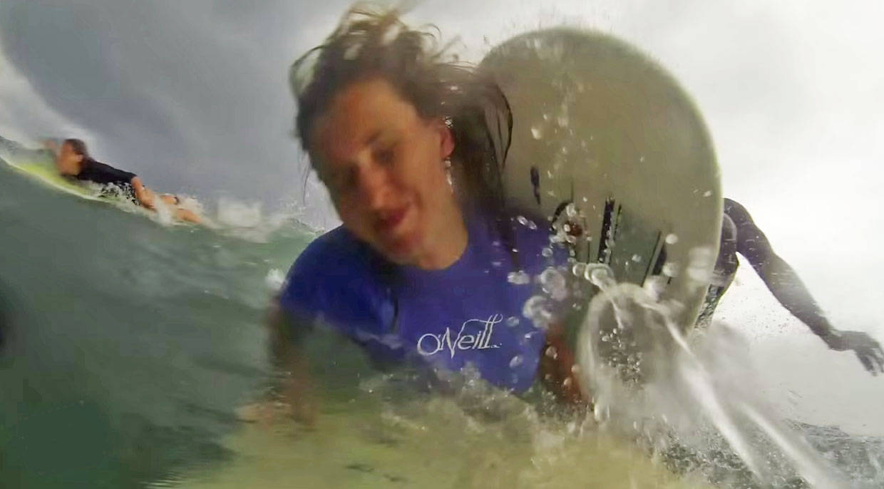 4 Annoyances Every Surfer Girl Can Relate To | The Inertia