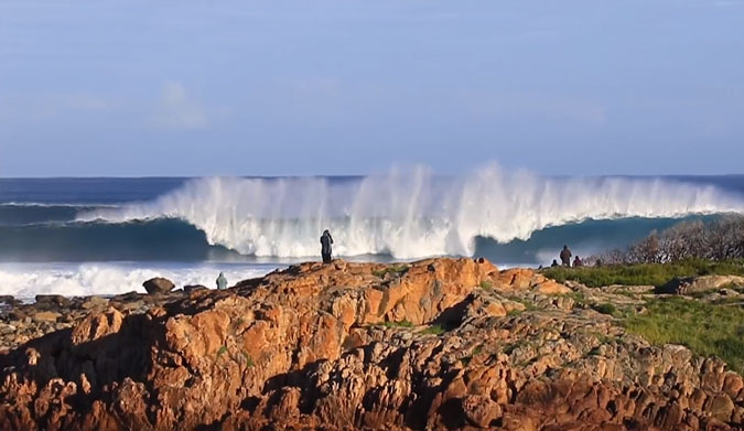North Point Insanity With Taj Burrow, Jack Robinson and More | The Inertia