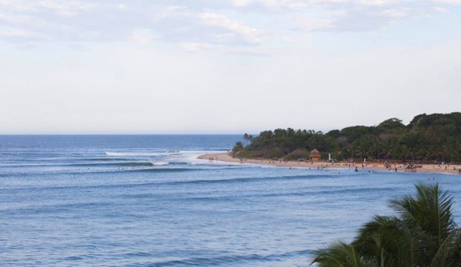 5 Simple Hacks To Avoid Crowds And Surf More | The Inertia