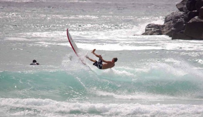 Surf Hack #27: One Simple Trick to Never Slip Off Your Board Again ...