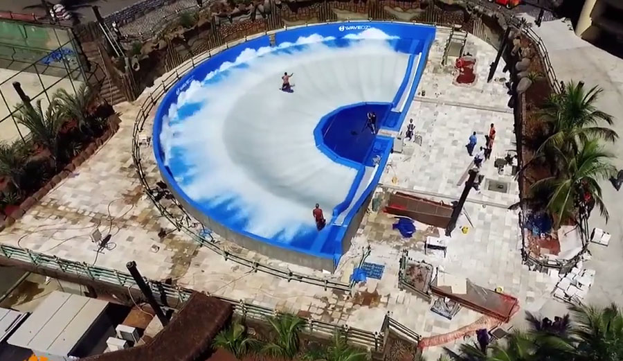 This Wave Pool Will Have You Surfing in (Semi) Circles | The Inertia