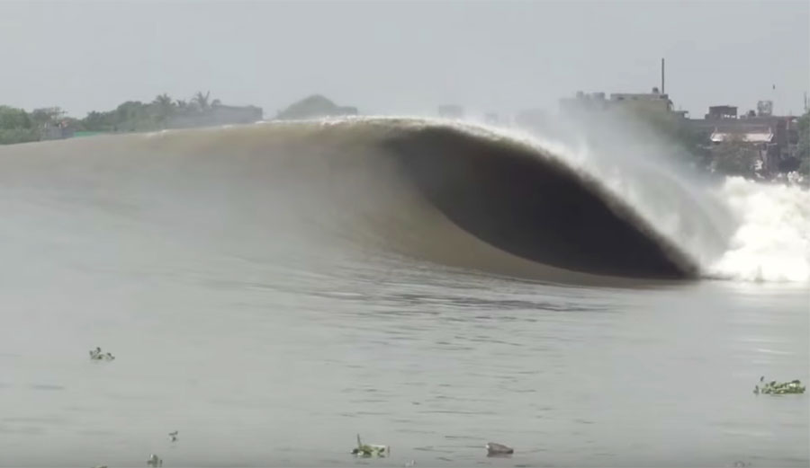 Hands-Down the Best Tidal Bore Wave You've Ever Seen | The Inertia