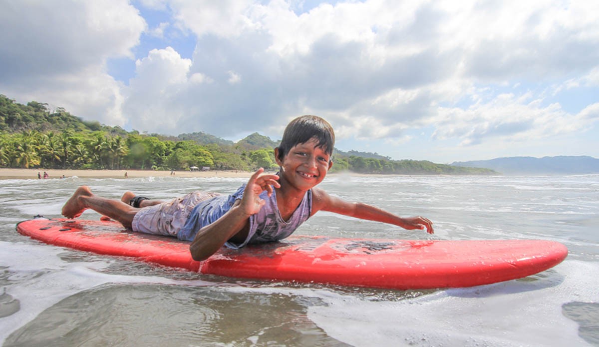 Costa Rican Children Receive an Early Christmas Gift this Year | The ...