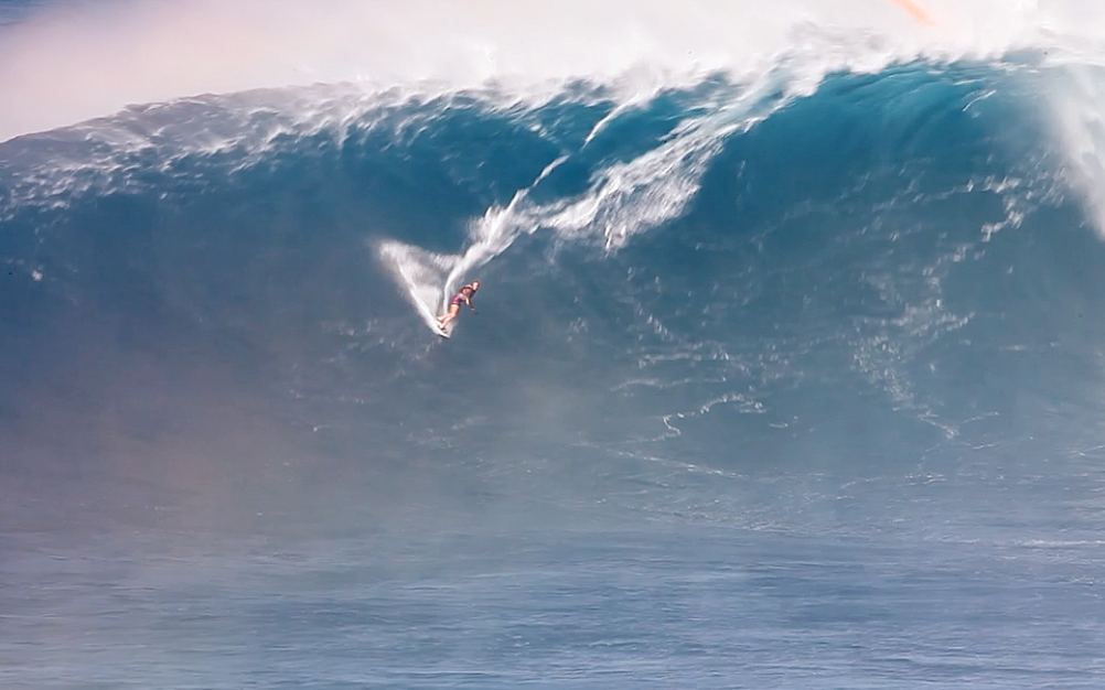 Bethany Hamilton Just Tow-Surfed Jaws Only 6 Months After Childbirth ...