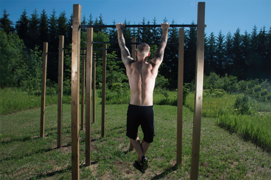 Use a Climbing Exercise to Improve Shoulder Function With Daily Hanging ...
