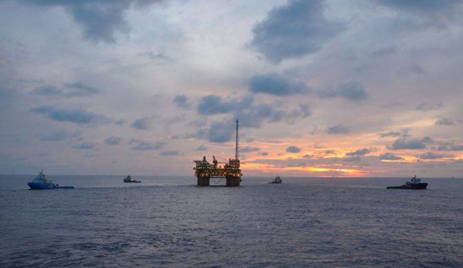 Shell Leaks 90,000 Gallons of Oil into the Gulf of Mexico | The Inertia