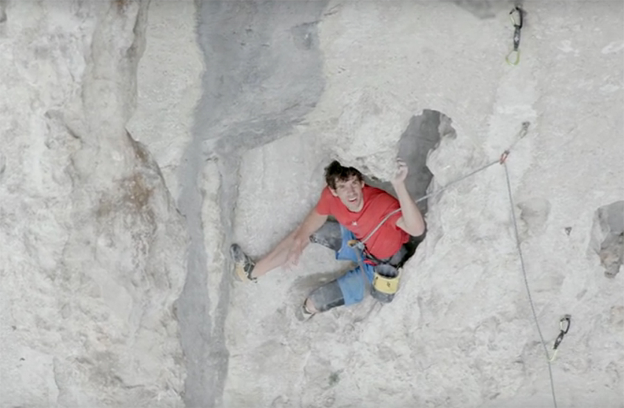 Alex Honnold Breaks Two Vertebrae, Rehabs by Nabbing a Burly Climbing ...