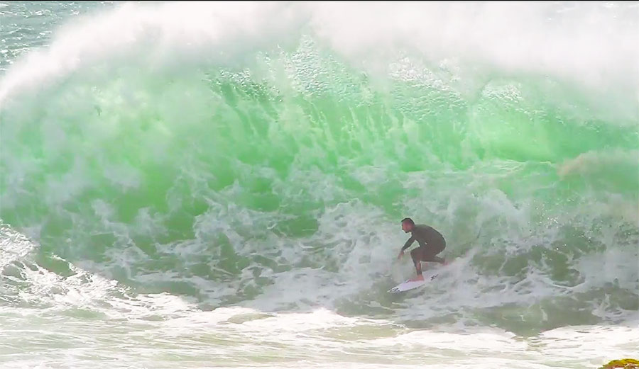 Holy Snap! Snapper Rocks Blowing Up | The Inertia