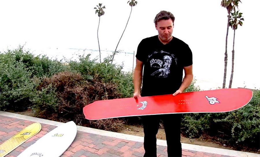 This ...Lost Mayhem Rocket Snowboard Looks Pretty Rad | The Inertia