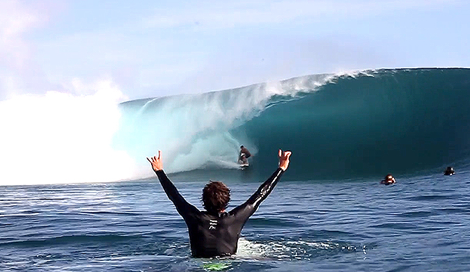 Teahupo'o in Slo Mo Looks as Intense as it Sounds | The Inertia
