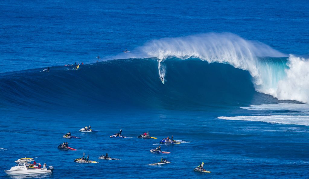 Ian Walsh Just Wants to Surf Gigantic Waves and Feed His Two Goats ...