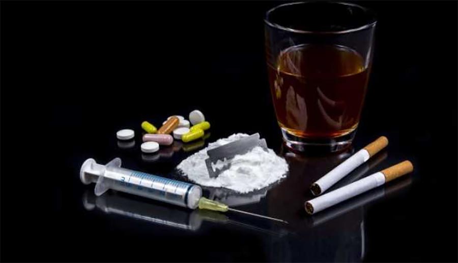 Here's How Long Drugs Like Alcohol, Cocaine and LSD Stay in Your System ...