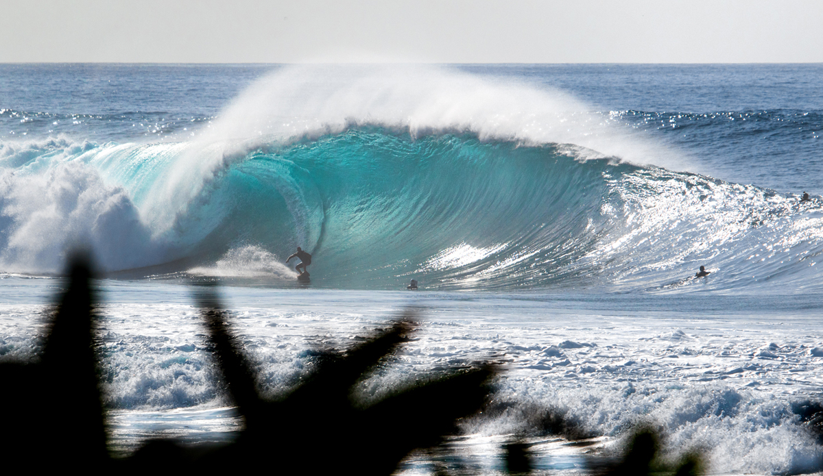 Here's How To Actually Measure Wave Height in Hawaii | The Inertia