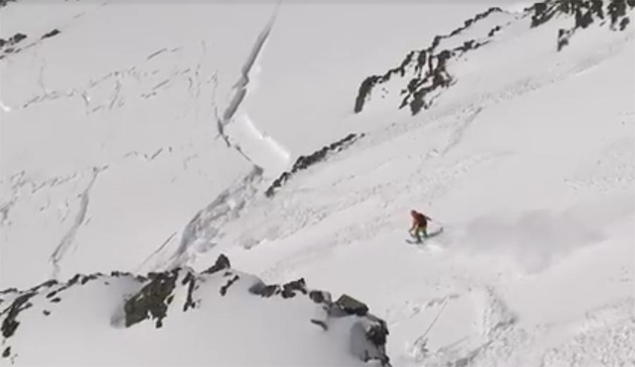 This Is the Gnarliest Avalanche You've Ever Seen Anyone Walk Away From ...