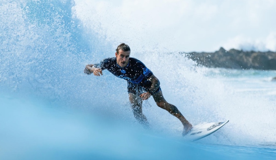 The Rise of the Mongrel; Or, How Mikey Wright Took Down Two World ...