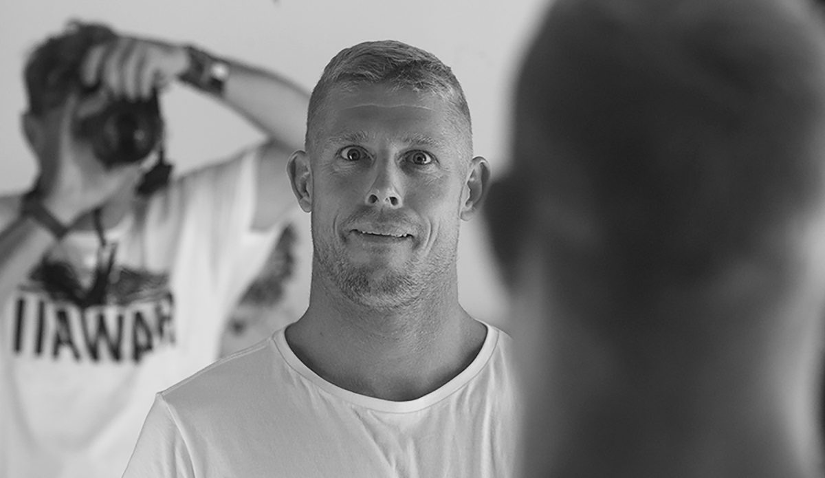 Here Are 21 Candid Moments from Shooting Mick Fanning for 19 Years ...