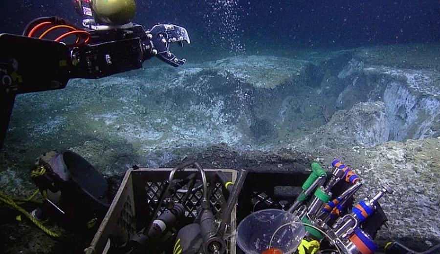 NASA Is Searching the Pacific for Fragments of a Meteorite that Crashed ...