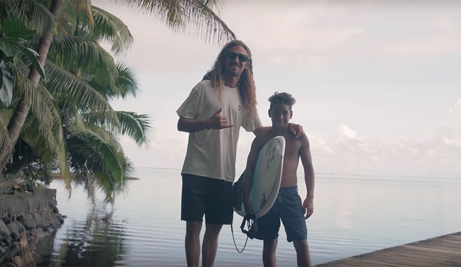 Rob Machado Shaped a Magic Surfboard, Then Gave It to a Ripping Grom ...