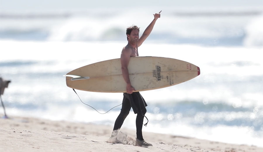Watch Timmy Curran Absolutely Ripping on a Single Fin Surfboard Blank ...