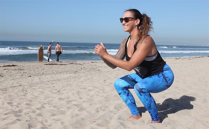 This 5-Minute Beach Warmup Will Help You Avoid Injury in the Water ...