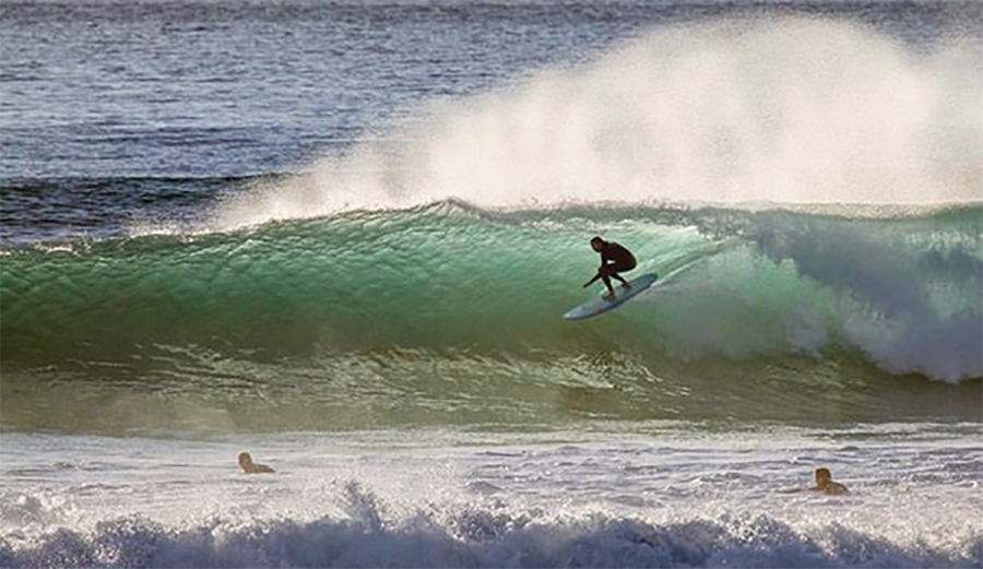 5 Reasons to Surf a Real Mid-Length Board | The Inertia