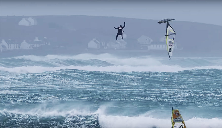 Windsurfing Contest In Ireland Held in Massive Storm With Winds Over 70 ...