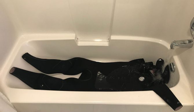 An Incredibly Simple Guide to Properly Washing Your Stinky Wetsuit ...