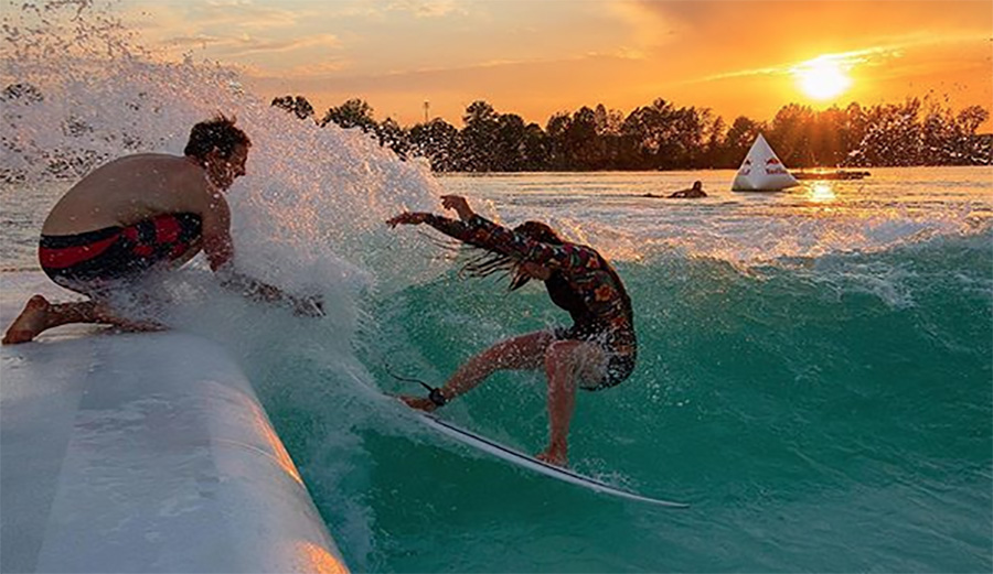 New Artificial Floating Wave Opens in Milan, Italy | The Inertia