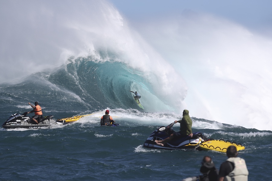 Watch the Jaws Big Wave Championships Live Now! | The Inertia