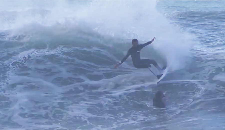 It’s a Miracle This Surfing Collision Didn’t End In Serious Injury ...