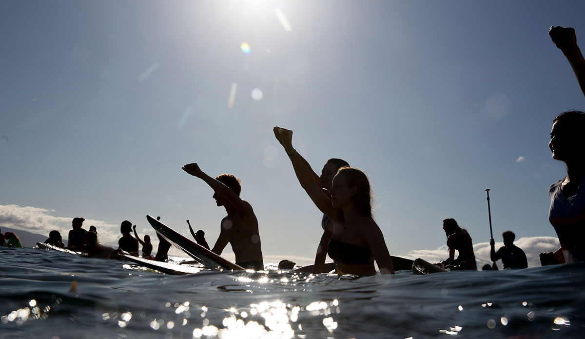 300 People Join Maui Paddle Out In Solidarity With Black Lives Matter ...