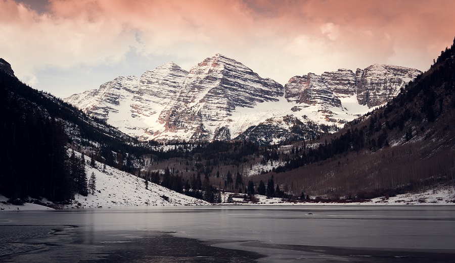 A Guide to Road Tripping to Six of Colorado's Most Classic Ski Resorts ...