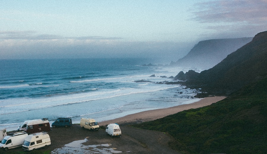 A Definitive Guide on What to do With Your Keys While in the Water ...