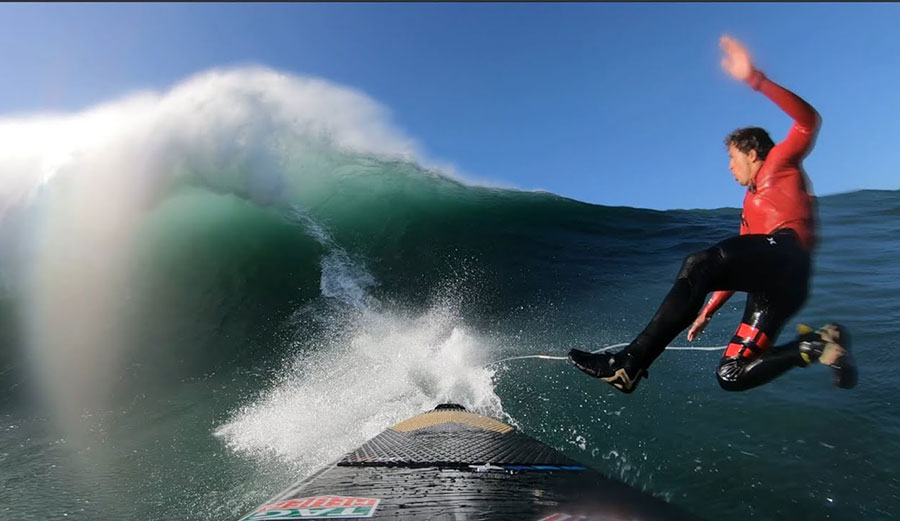 Kai Lenny Paddling In at Massive Nazaré | The Inertia