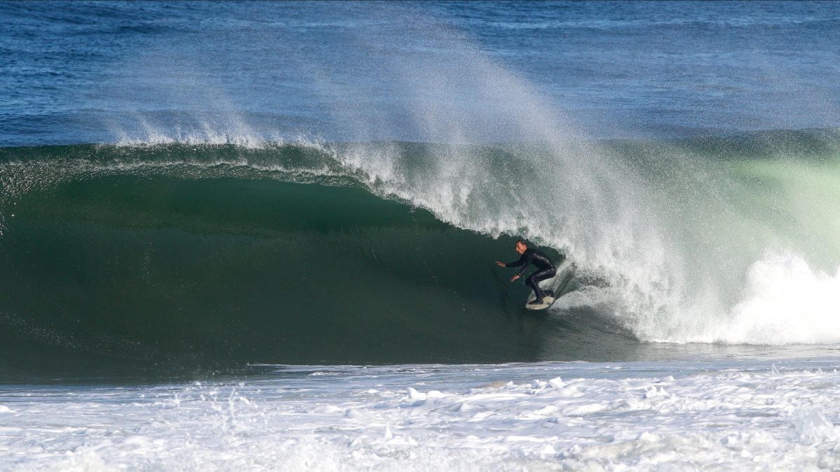 A Really Solid Swell Caught Surfers in Los Angeles by Surprise This ...