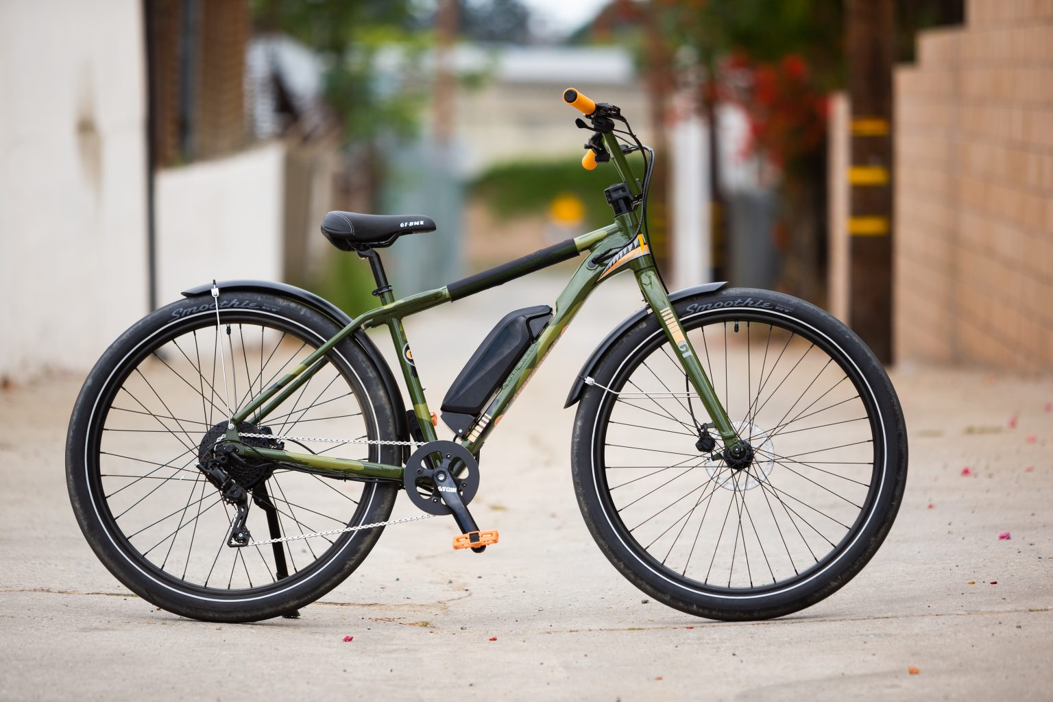 Gear We Test: The Power Performer E-Bike from GT | The Inertia